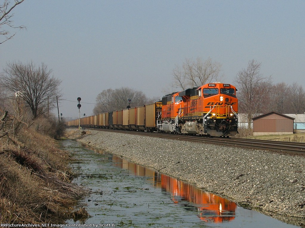 BNSF 6196